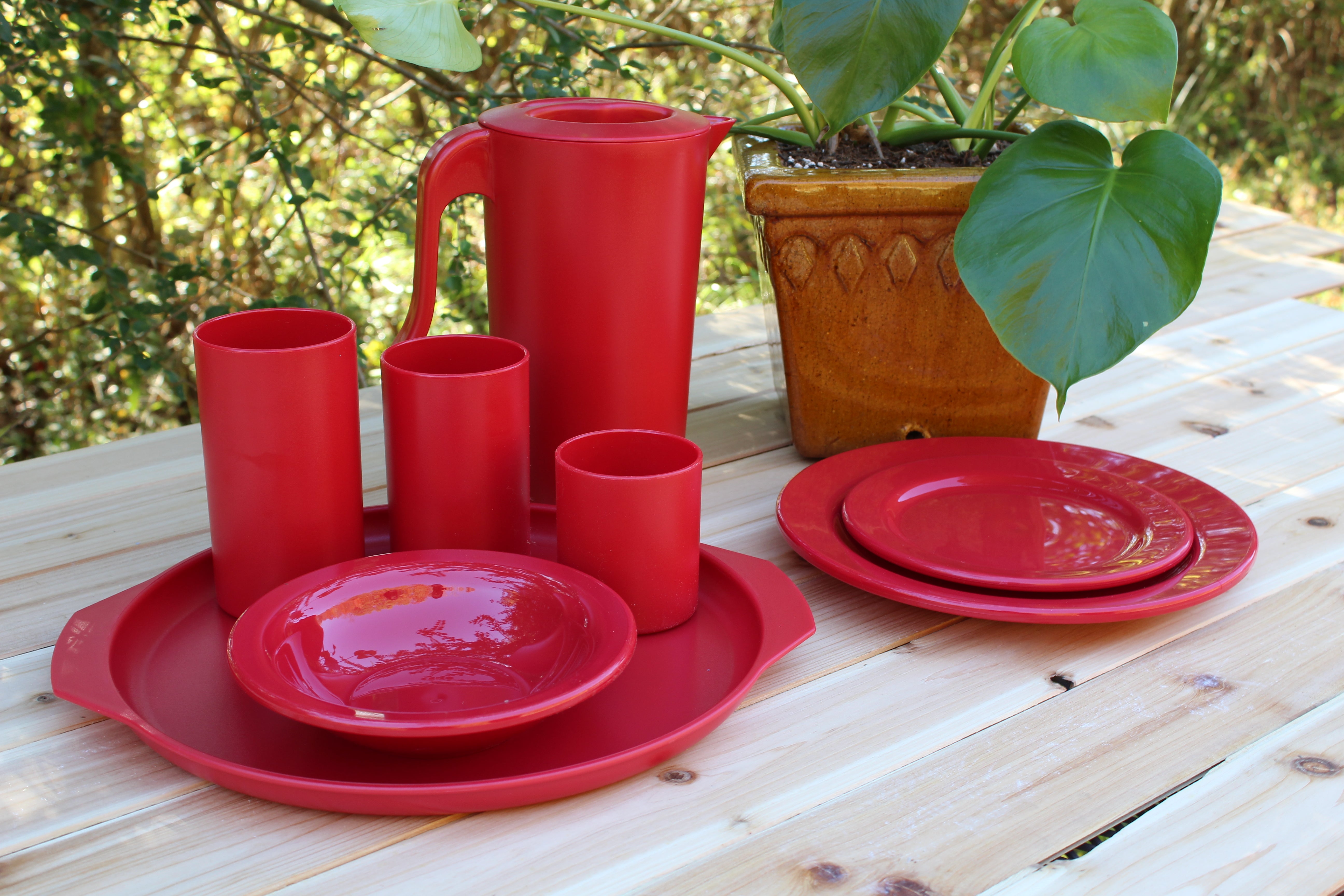 Red – Bentley Drinkware Inc.